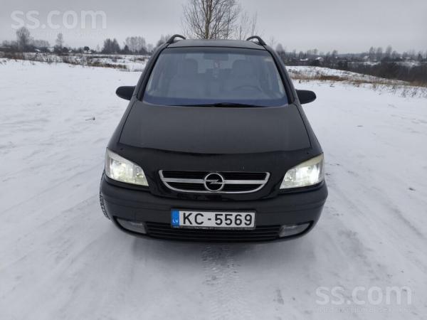 Melns Opel Zafira 2004 Ludza, ar dzinēja tilpumu 2.00 L un nobraukumu 302 tūkst. km par 990 €, foto 3 vietnē AUTOMOTO.COM.LV
