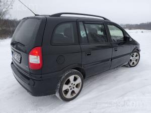 Black Opel Zafira 2004 in Ludza, with an engine capacity of 2.00 L and mileage of 302 thousand km for 990 €, photo 6 on AUTOMOTO.COM.LV