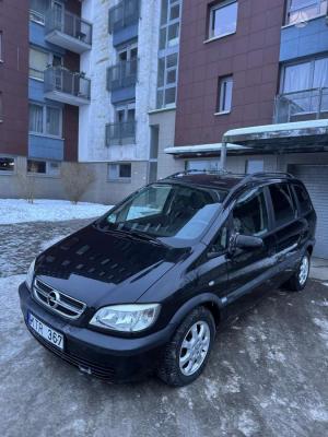 Black Opel Zafira 2004 in Klaipeda, with an engine capacity of 2.00 L and mileage of 314 thousand km for 1150 €, photo 3 on AUTOMOTO.COM.LV