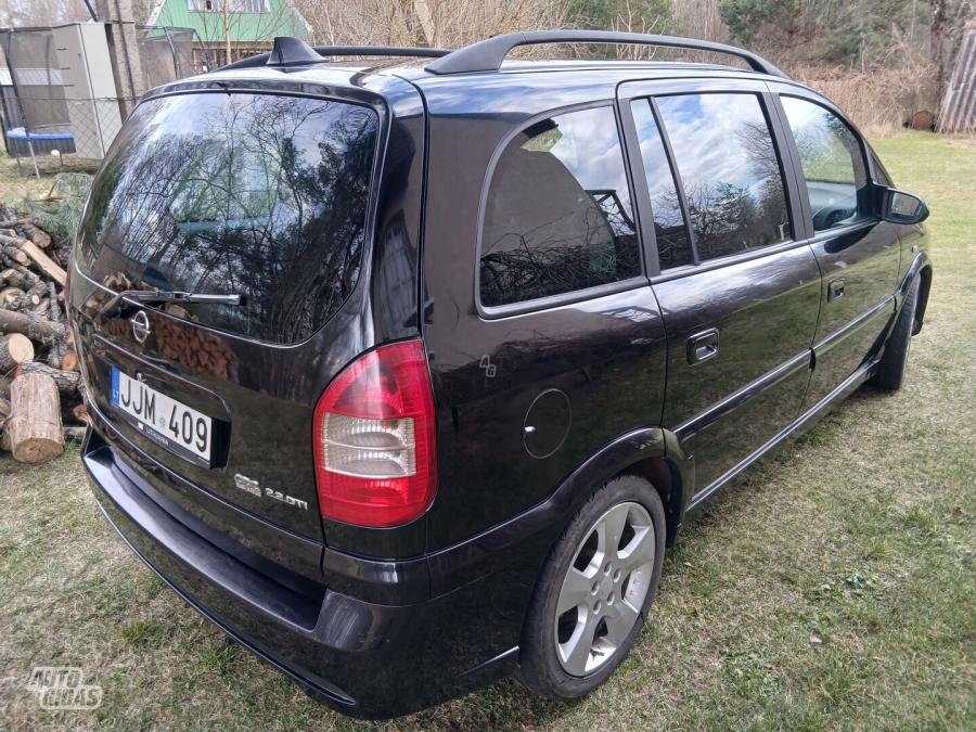 Melns Opel Zafira 2004 Kazlų Rūda, ar dzinēja tilpumu 2.20 L un nobraukumu 270 tūkst. km par 750 €, foto 5 vietnē AUTOMOTO.COM.LV
