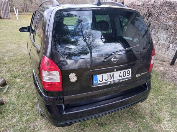 Melns Opel Zafira 2004 Kazlų Rūda, ar dzinēja tilpumu 2.20 L un nobraukumu 270 tūkst. km par 750 €, foto 5 vietnē AUTOMOTO.COM.LV