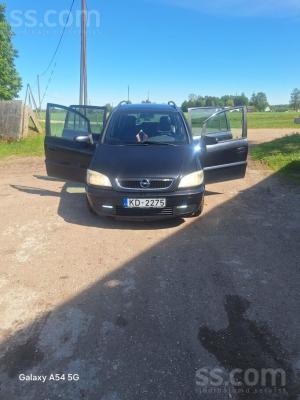 Black Opel Zafira 2004 in Limbazi, with an engine capacity of 2.20 L and mileage of 483 thousand km for 1050 €, photo  on AUTOMOTO.COM.LV