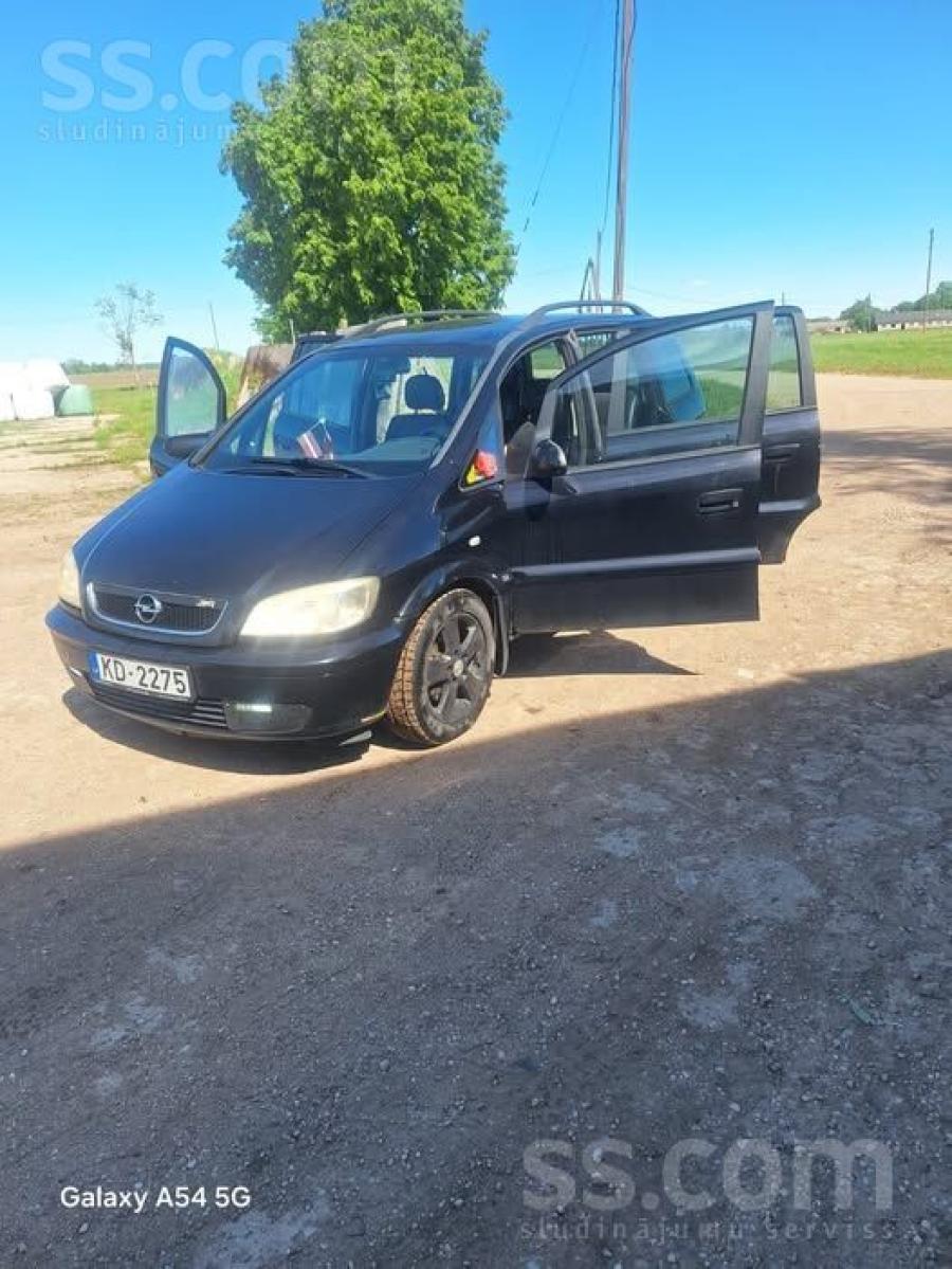 Melns Opel Zafira 2004 Limbaži, ar dzinēja tilpumu 2.20 L un nobraukumu 483 tūkst. km par 1050 €, foto 3 vietnē AUTOMOTO.COM.LV