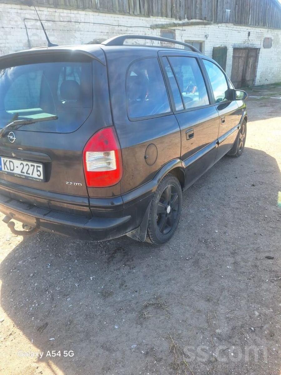 Melns Opel Zafira 2004 Limbaži, ar dzinēja tilpumu 2.20 L un nobraukumu 483 tūkst. km par 1050 €, foto 4 vietnē AUTOMOTO.COM.LV