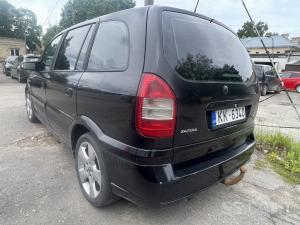 Melns Opel Zafira 2004 Rīga, ar dzinēja tilpumu 2.20 L un nobraukumu 342 tūkst. km par 1350 €, foto 4 vietnē AUTOMOTO.COM.LV