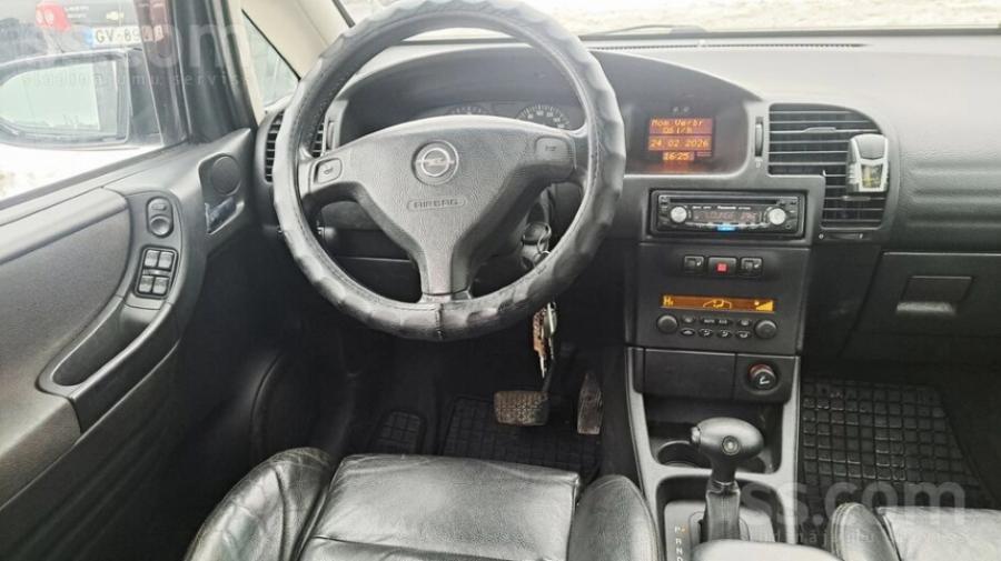 Black Opel Zafira 2004 in Riga, with an engine capacity of 2.00 L and mileage of 410 thousand km for 1500 €, photo 8 on AUTOMOTO.COM.LV