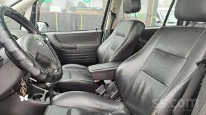 Black Opel Zafira 2004 in Riga, with an engine capacity of 2.00 L and mileage of 410 thousand km for 1500 €, photo 9 on AUTOMOTO.COM.LV