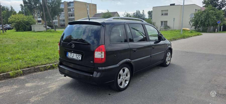 Melns Opel Zafira 2004 Viļņa, ar dzinēja tilpumu 1.80 L un nobraukumu 257 tūkst. km par 1200 €, foto 6 vietnē AUTOMOTO.COM.LV