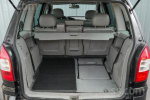 Melns Opel Zafira 2004 Ogre, ar dzinēja tilpumu 2.00 L un nobraukumu 306 tūkst. km par 2250 €, foto 11 vietnē AUTOMOTO.COM.LV