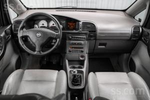 Melns Opel Zafira 2004 Ogre, ar dzinēja tilpumu 2.00 L un nobraukumu 306 tūkst. km par 2250 €, foto 12 vietnē AUTOMOTO.COM.LV