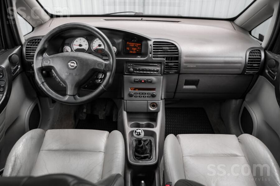 Melns Opel Zafira 2004 Ogre, ar dzinēja tilpumu 2.00 L un nobraukumu 306 tūkst. km par 2250 €, foto 12 vietnē AUTOMOTO.COM.LV