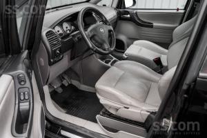 Melns Opel Zafira 2004 Ogre, ar dzinēja tilpumu 2.00 L un nobraukumu 306 tūkst. km par 2250 €, foto 15 vietnē AUTOMOTO.COM.LV