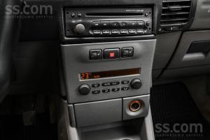 Melns Opel Zafira 2004 Ogre, ar dzinēja tilpumu 2.00 L un nobraukumu 306 tūkst. km par 2250 €, foto 18 vietnē AUTOMOTO.COM.LV