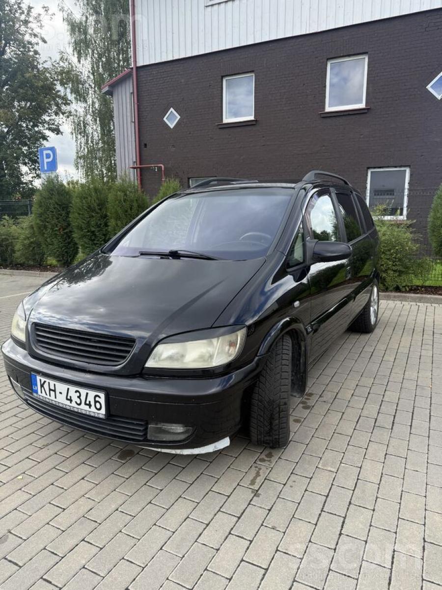 Melns Opel Zafira 2004 Jelgava, ar dzinēja tilpumu 2.00 L un nobraukumu 392 tūkst. km par 850 €, foto 4 vietnē AUTOMOTO.COM.LV