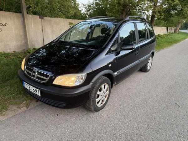 Black Opel Zafira 2004 in Vilnius, with an engine capacity of 1.60 L and mileage of 281 thousand km for 600 €, photo 4 on AUTOMOTO.COM.LV