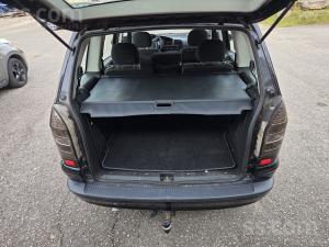 Melns Opel Zafira 2004 Valmiera, ar dzinēja tilpumu 1.80 L un nobraukumu 229 tūkst. km par 2300 €, foto 14 vietnē AUTOMOTO.COM.LV