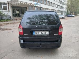 Black Opel Zafira 2004 in Riga, with an engine capacity of 2.20 L and mileage of 343 thousand km for 1300 €, photo 5 on AUTOMOTO.COM.LV