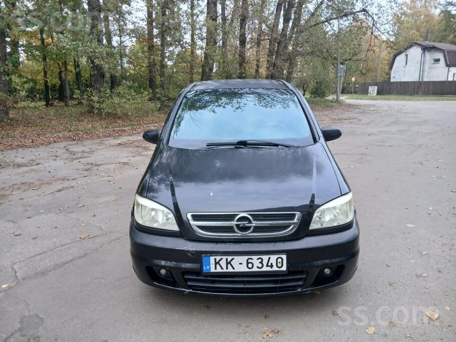 Black Opel Zafira 2004 in Riga, with an engine capacity of 2.20 L and mileage of 343 thousand km for 1300 €, photo 9 on AUTOMOTO.COM.LV