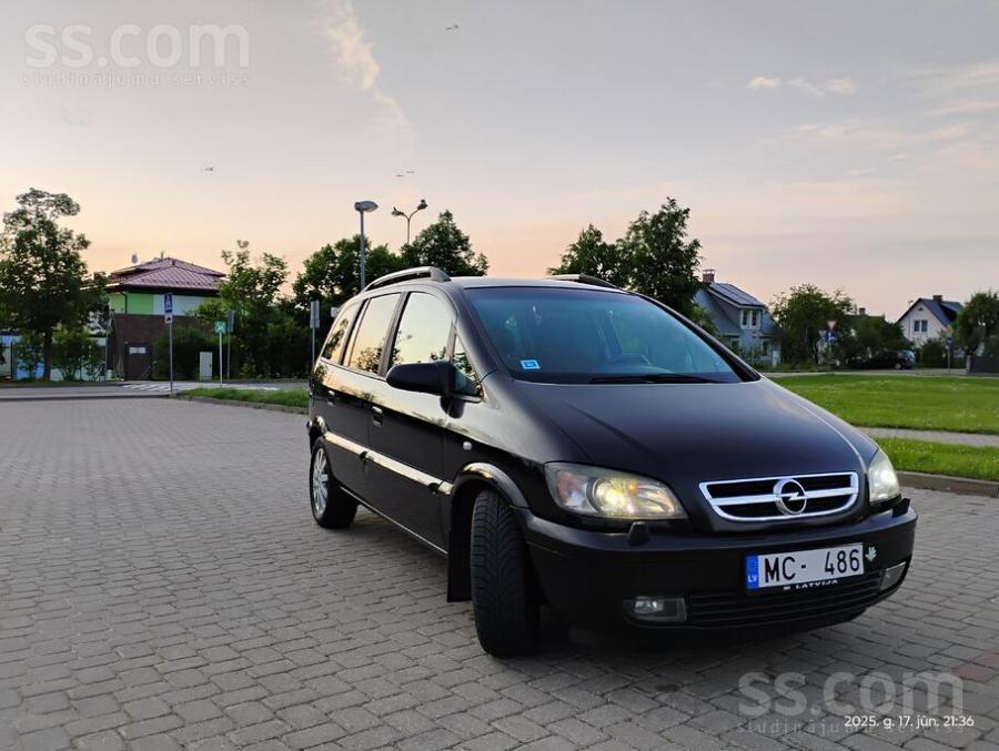 Melns Opel Zafira 2005 Cēsis, ar dzinēja tilpumu 2.20 L un nobraukumu 239 tūkst. km par 1250 €, foto 2 vietnē AUTOMOTO.COM.LV