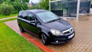Melns Opel Zafira 2005 Cēsis, ar dzinēja tilpumu 1.90 L un nobraukumu 472 tūkst. km par 1350 €, foto 3 vietnē AUTOMOTO.COM.LV