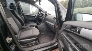 Melns Opel Zafira 2005 Cēsis, ar dzinēja tilpumu 1.90 L un nobraukumu 472 tūkst. km par 1350 €, foto 14 vietnē AUTOMOTO.COM.LV
