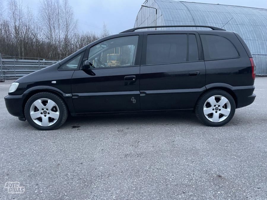 Melns Opel Zafira 2005 Kauņa, ar dzinēja tilpumu 2.00 L un nobraukumu 300 tūkst. km par 1300 €, foto 3 vietnē AUTOMOTO.COM.LV