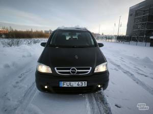 Melns Opel Zafira 2005 Telšiai, ar dzinēja tilpumu 2.20 L un nobraukumu 300 tūkst. km par 900 €, foto 4 vietnē AUTOMOTO.COM.LV