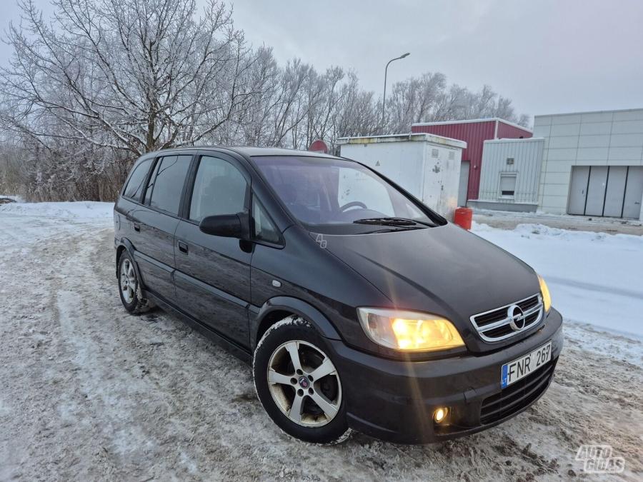 Melns Opel Zafira 2005 Šauļi, ar dzinēja tilpumu 2.20 L un nobraukumu 292 tūkst. km par 1050 €, foto 2 vietnē AUTOMOTO.COM.LV