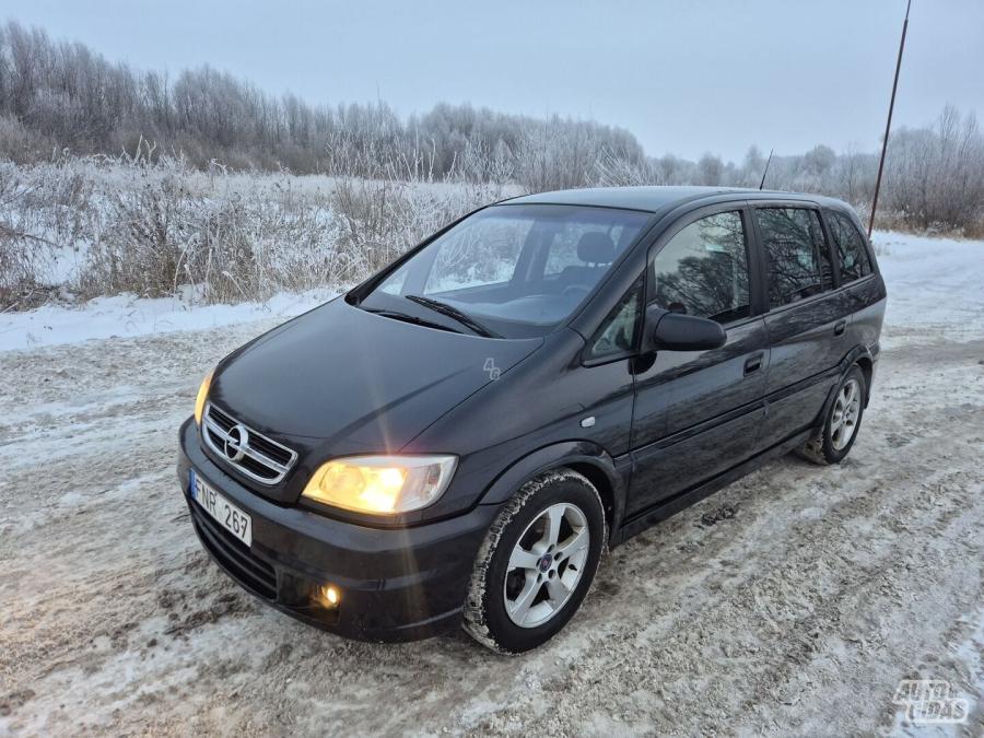 Melns Opel Zafira 2005 Šauļi, ar dzinēja tilpumu 2.20 L un nobraukumu 292 tūkst. km par 1050 €, foto 4 vietnē AUTOMOTO.COM.LV