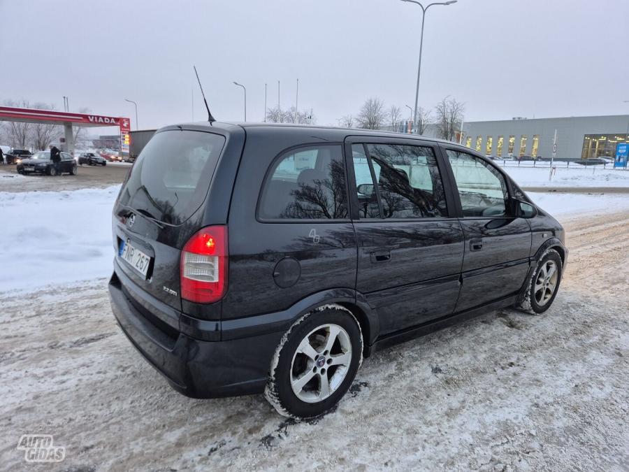 Melns Opel Zafira 2005 Šauļi, ar dzinēja tilpumu 2.20 L un nobraukumu 292 tūkst. km par 1050 €, foto 7 vietnē AUTOMOTO.COM.LV