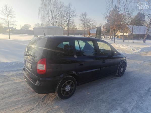 Melns Opel Zafira 2005 Jonava, ar dzinēja tilpumu 2.00 L un nobraukumu 315 tūkst. km par 650 €, foto 4 vietnē AUTOMOTO.COM.LV