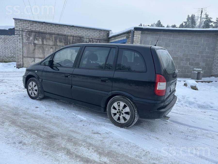 Melns Opel Zafira 2005 Rīga, ar dzinēja tilpumu 1.80 L un nobraukumu 265 tūkst. km par 1299 €, foto 2 vietnē AUTOMOTO.COM.LV