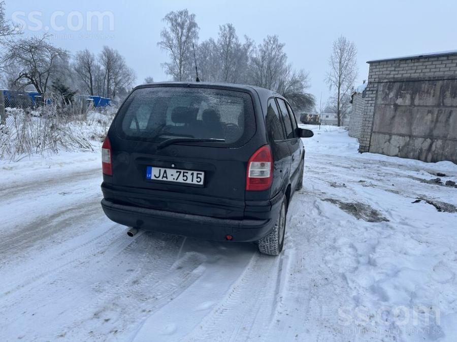 Melns Opel Zafira 2005 Rīga, ar dzinēja tilpumu 1.80 L un nobraukumu 265 tūkst. km par 1299 €, foto 4 vietnē AUTOMOTO.COM.LV