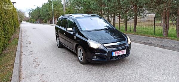 Melns Opel Zafira 2005 Viļņa, ar dzinēja tilpumu 1.90 L un nobraukumu 290 tūkst. km par 2950 €, foto 3 vietnē AUTOMOTO.COM.LV
