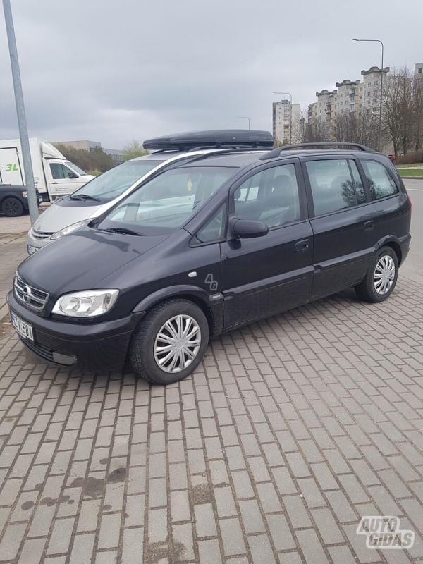 Black Opel Zafira 2005 in Kaunas, with an engine capacity of 2.20 L and mileage of 285 thousand km for 900 €, photo 1 on AUTOMOTO.COM.LV