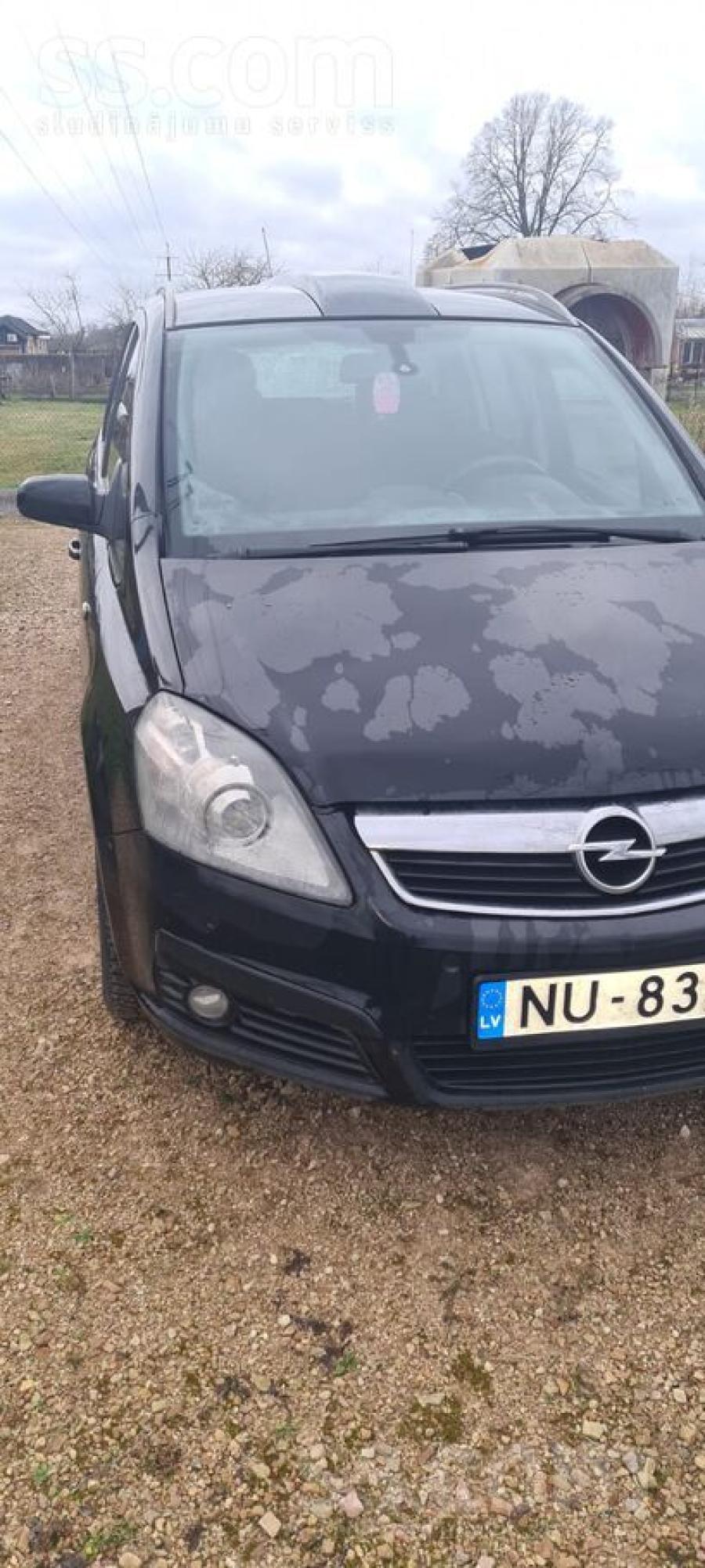 Melns Opel Zafira 2005 Jelgava, ar dzinēja tilpumu 1.90 L un nobraukumu 318 tūkst. km par 1250 €, foto 1 vietnē AUTOMOTO.COM.LV