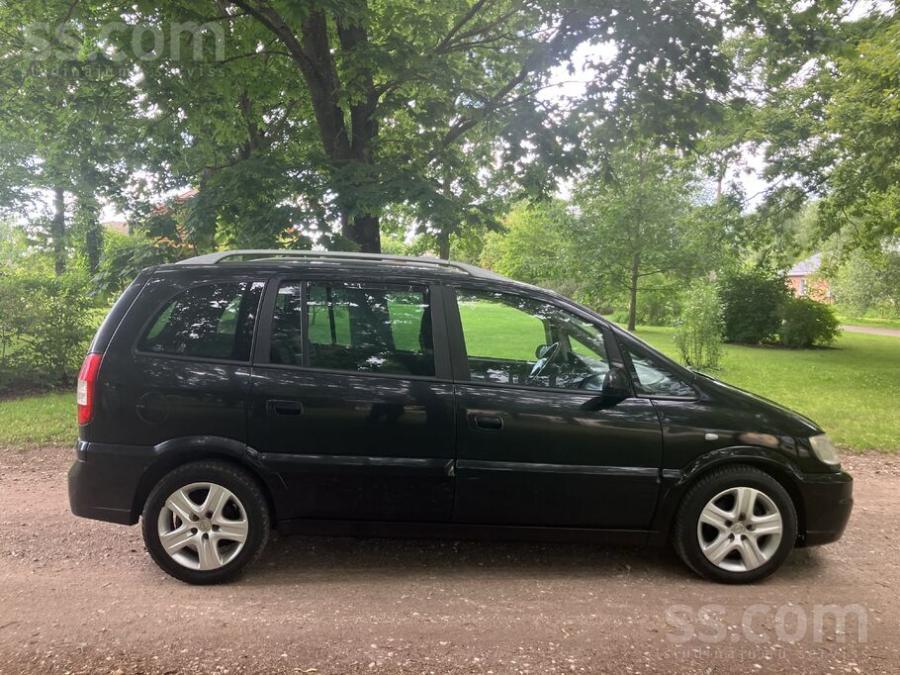 Melns Opel Zafira 2005 Jelgava, ar dzinēja tilpumu 2.20 L un nobraukumu 358 tūkst. km par 1350 €, foto 8 vietnē AUTOMOTO.COM.LV