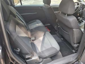 Melns Opel Zafira 2005 Kauņa, ar dzinēja tilpumu 1.91 L un nobraukumu 357 tūkst. km par 1300 €, foto 9 vietnē AUTOMOTO.COM.LV