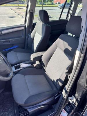 Black Opel Zafira 2005 in Klaipeda, with an engine capacity of 1.91 L and mileage of 268 thousand km for 1300 €, photo 7 on AUTOMOTO.COM.LV