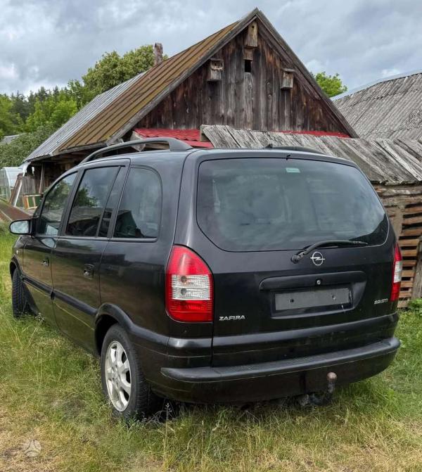 Melns Opel Zafira 2005 Druskininkai, ar dzinēja tilpumu 2.17 L un nobraukumu 305 tūkst. km par 500 €, foto 1 vietnē AUTOMOTO.COM.LV