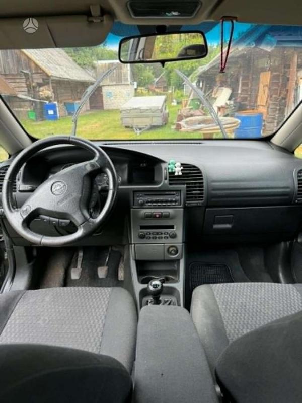 Melns Opel Zafira 2005 Druskininkai, ar dzinēja tilpumu 2.17 L un nobraukumu 305 tūkst. km par 500 €, foto 5 vietnē AUTOMOTO.COM.LV