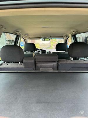 Melns Opel Zafira 2005 Druskininkai, ar dzinēja tilpumu 2.17 L un nobraukumu 305 tūkst. km par 500 €, foto 9 vietnē AUTOMOTO.COM.LV