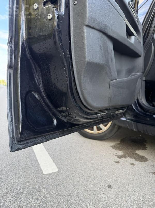 Black Opel Zafira 2005 in Daugavpils, with an engine capacity of 1.80 L and mileage of 325 thousand km for 1500 €, photo 9 on AUTOMOTO.COM.LV