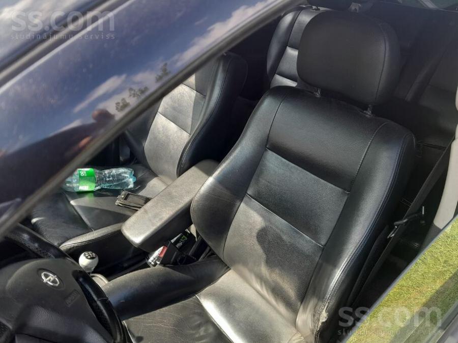 Melns Opel Zafira 2005 Jelgava, ar dzinēja tilpumu 2.20 L un nobraukumu 350 tūkst. km par 1000 €, foto 3 vietnē AUTOMOTO.COM.LV