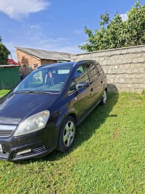 Melns Opel Zafira 2005 Tauragė, ar dzinēja tilpumu 1.91 L un nobraukumu 332 tūkst. km par 1050 €, foto 4 vietnē AUTOMOTO.COM.LV