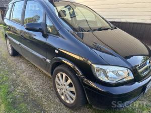 Black Opel Zafira 2005 in Jekabpils, with an engine capacity of 1.60 L and mileage of 292 thousand km for 750 €, photo 3 on AUTOMOTO.COM.LV