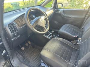Black Opel Zafira 2005 in Jekabpils, with an engine capacity of 1.60 L and mileage of 292 thousand km for 750 €, photo 6 on AUTOMOTO.COM.LV