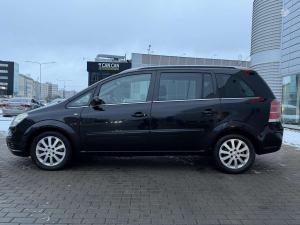 Black Opel Zafira 2006 in Vilnius, with an engine capacity of 2.20 L and mileage of 200 thousand km for 1450 €, photo 2 on AUTOMOTO.COM.LV