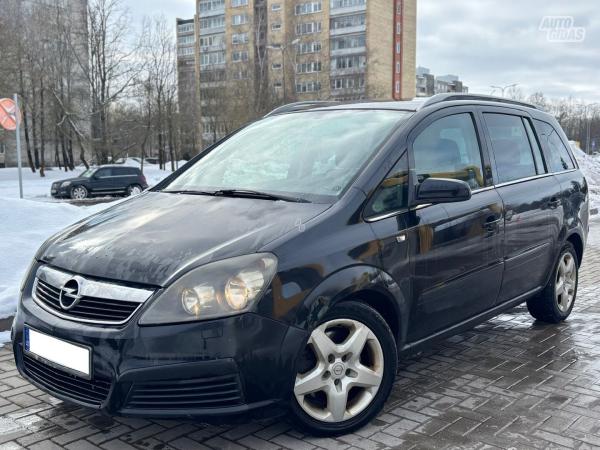 Melns Opel Zafira 2006 Kauņa, ar dzinēja tilpumu 1.90 L un nobraukumu 390 tūkst. km par 1650 €, foto 1 vietnē AUTOMOTO.COM.LV