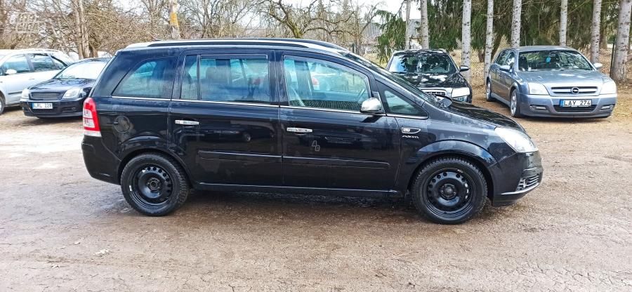 Melns Opel Zafira 2006 Viļņa, ar dzinēja tilpumu 1.90 L un nobraukumu 290 tūkst. km par 2850 €, foto 6 vietnē AUTOMOTO.COM.LV